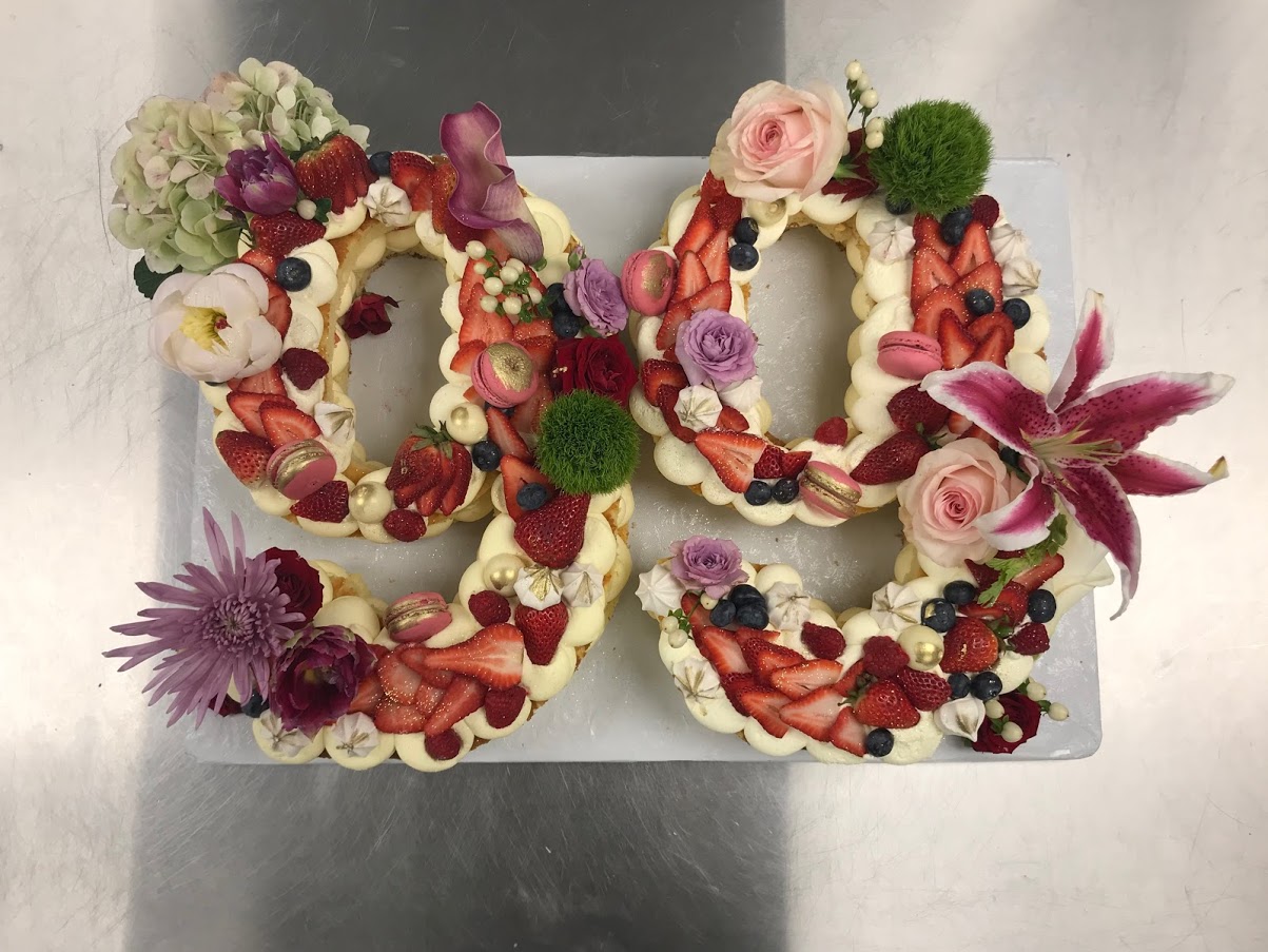 Pull Apart Cakes - Fresh Bakery